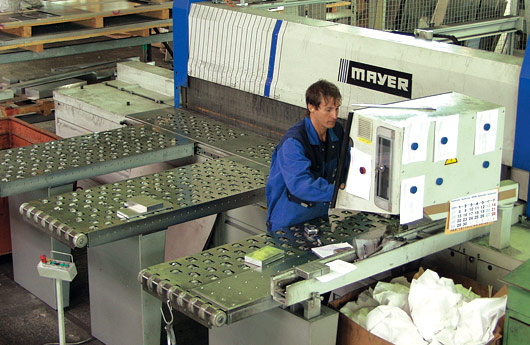 Lambert GmbH - Metallgiesserei - NE-Metallhandel | Halbzeug-Metallhandel